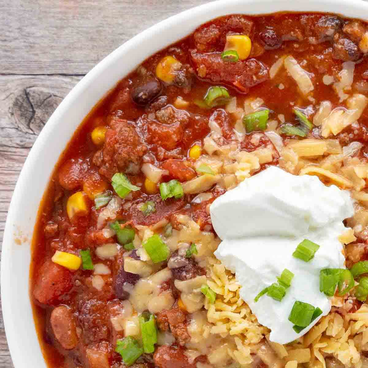 Slow Cooker Chili Recipe - What's Ryan Cooking